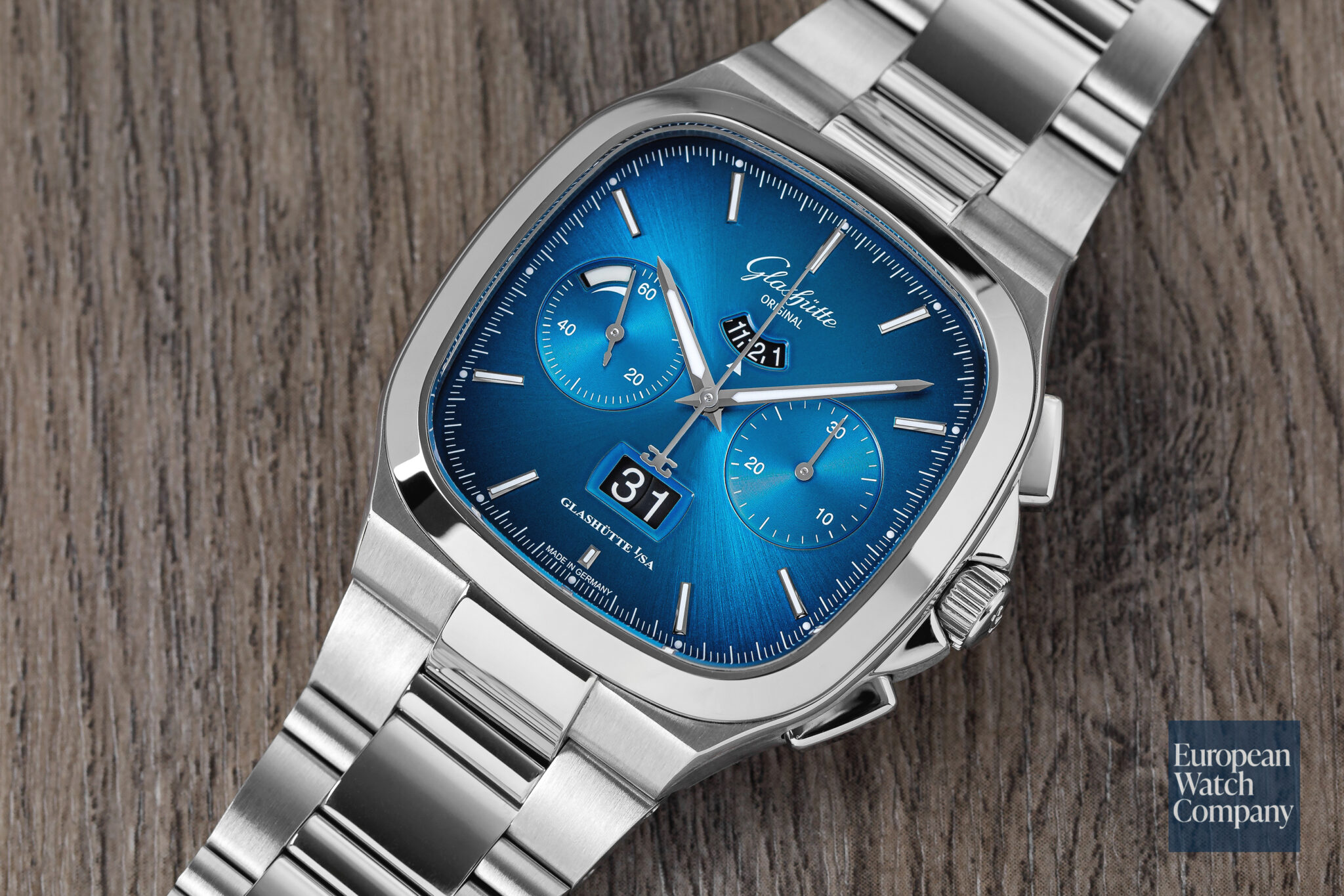 20 Best Big Date Watches at European Watch Company – THE COLLECTIVE